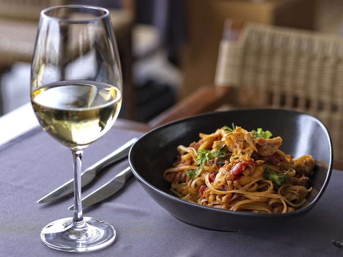 To Varoulko επιστρέφει με ανανεωμένο menu - kmag