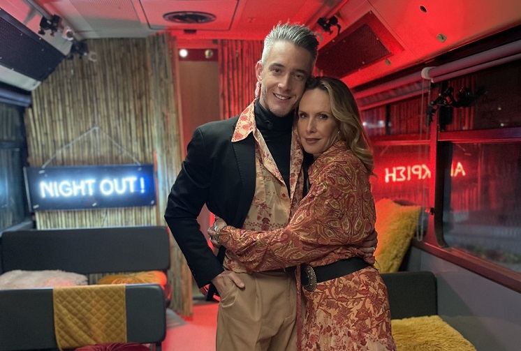 "NIGHT OUT": O ΘΕΟΧΑΡΗΣ ΙΩΑΝΝΙΔΗΣ ΥΠΟΔΕΧΕΤΑΙ ΤΗΝ ΕΒΕΛΙΝΑ ΠΑΠΟΥΛΙΑ - kmag